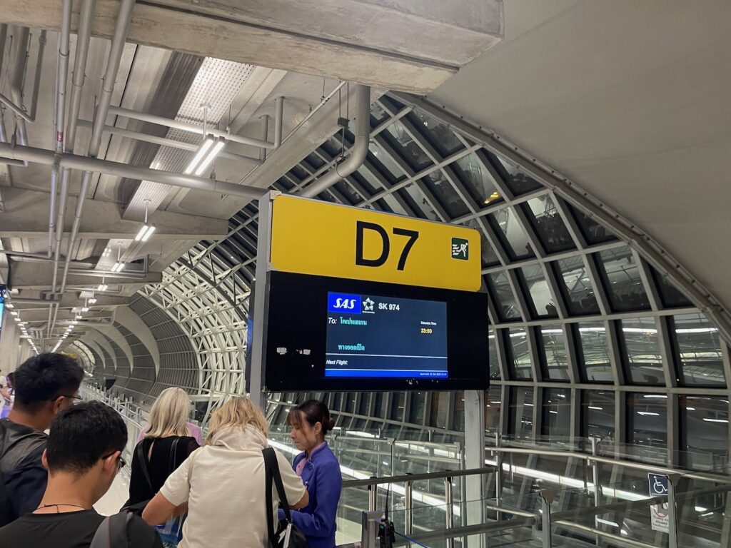 Review: SAS A350-900 Business Class Bangkok - Copenhagen (Inaugural ...