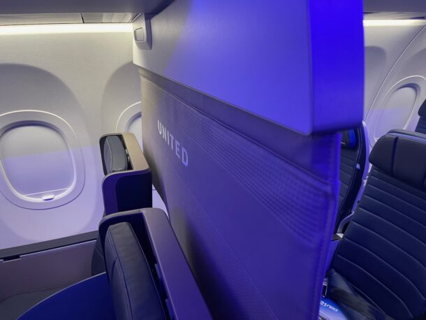 Review: United Airlines A321neo Economy Class (Inaugural Flight) - Live ...