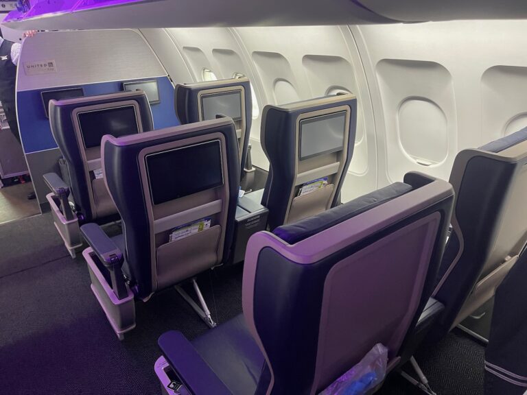 United A320 Economy Review: What to Expect