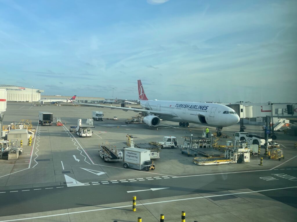 UPDATE: My 60-Minute London Heathrow Connection Went Sideways... - Live ...