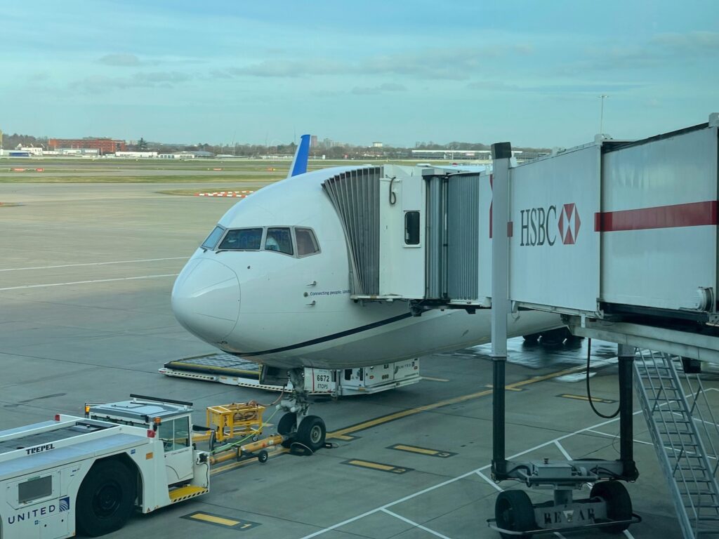 UPDATE: My 60-Minute London Heathrow Connection Went Sideways... - Live ...