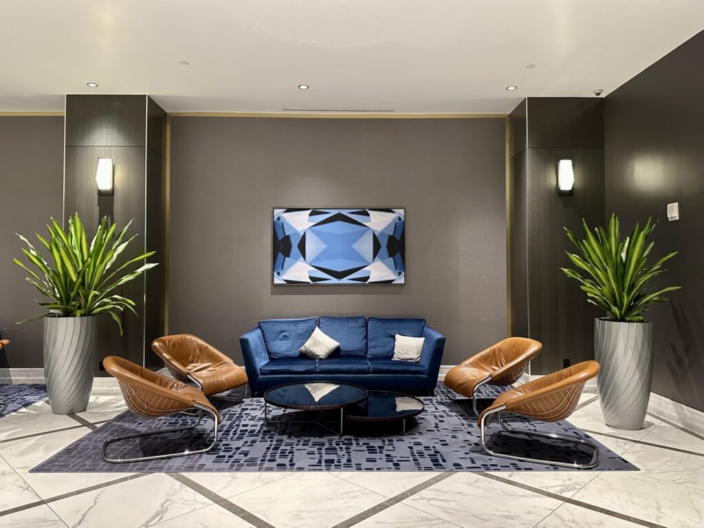 Review: Hilton Miami Downtown - Live and Let's Fly