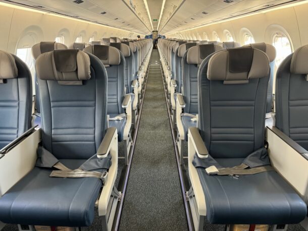 PorterReserve From LAX-YYZ: A Lovely Experience - Live and Let's Fly