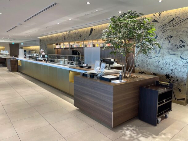 Review: JAL First Class Lounge Tokyo Haneda (HND) - Live and Let's Fly