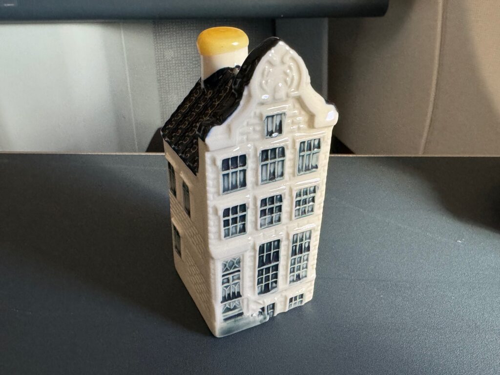 KLM A330 Business Class: Solid, But Uninspiring - Live and Let's Fly