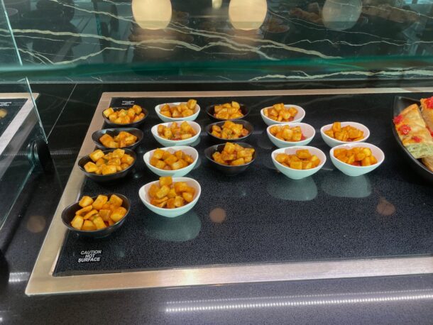 JFK Chase Lounge Review: Air Travel & Passenger Behavior