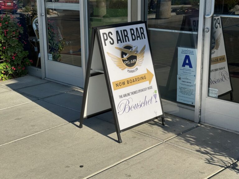 PS Air Bar: Airline-Themed Speakeasy In Palm Springs - Live and Let's Fly