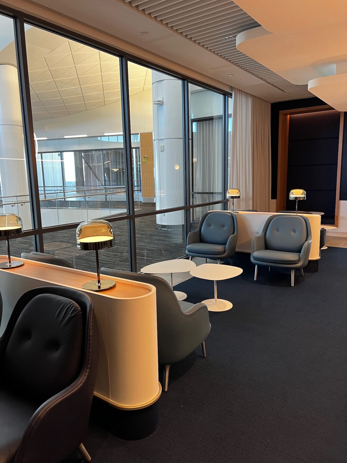 First Look: Beautiful New Air France Lounge At Los Angeles (LAX) - Live ...