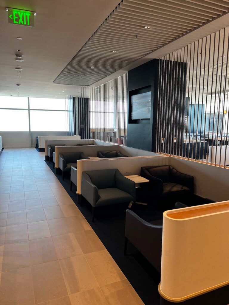 First Look: Beautiful New Air France Lounge At Los Angeles (LAX) - Live ...