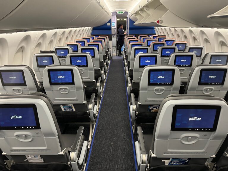 Review: JetBlue A220-300 Economy Class - Live and Let's Fly