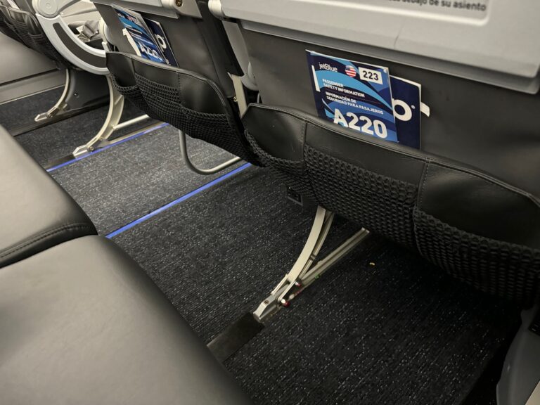 Review: JetBlue A220-300 Economy Class - Live and Let's Fly