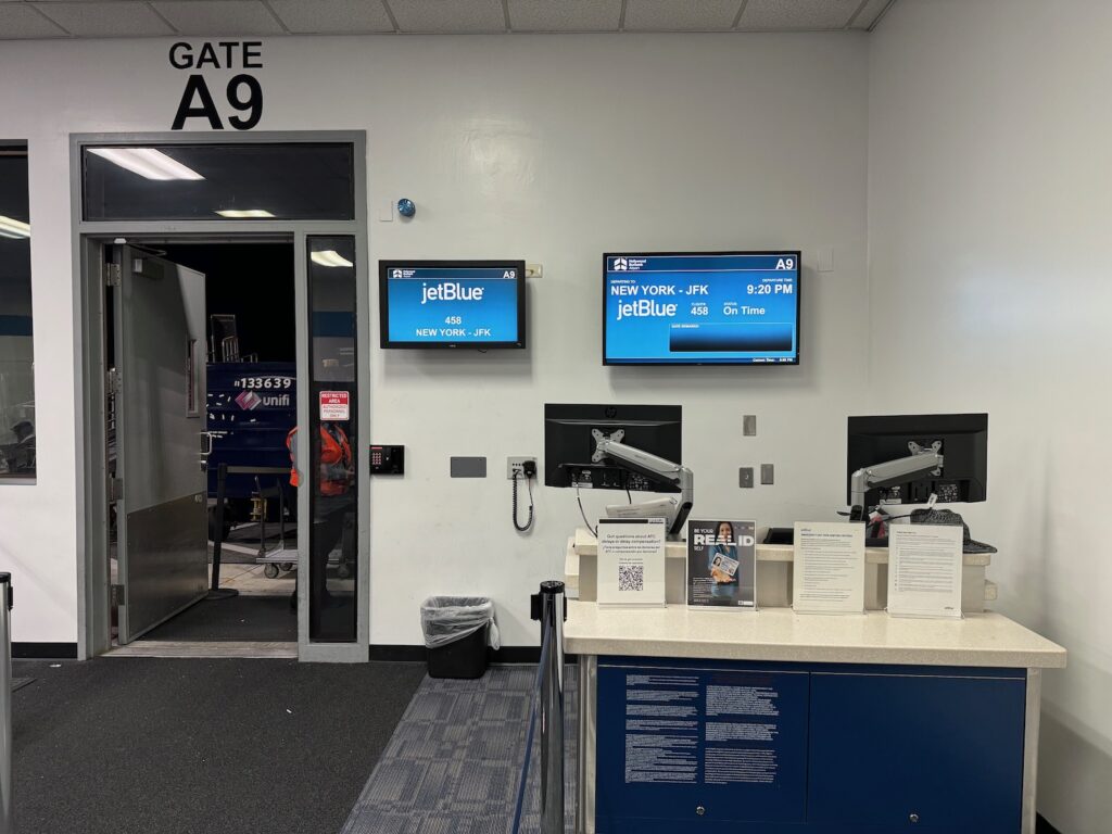 Review: JetBlue A220-300 Economy Class - Live and Let's Fly