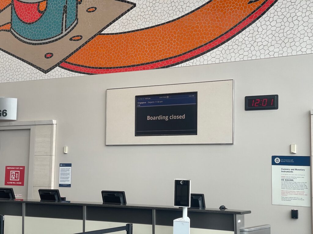 United’s Connection Saver Fails Me In SFO - Live and Let's Fly