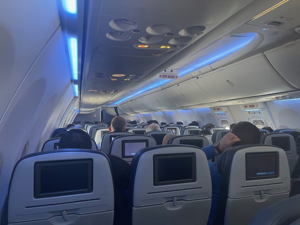 United’s Connection Saver Fails Me In SFO - Live and Let's Fly