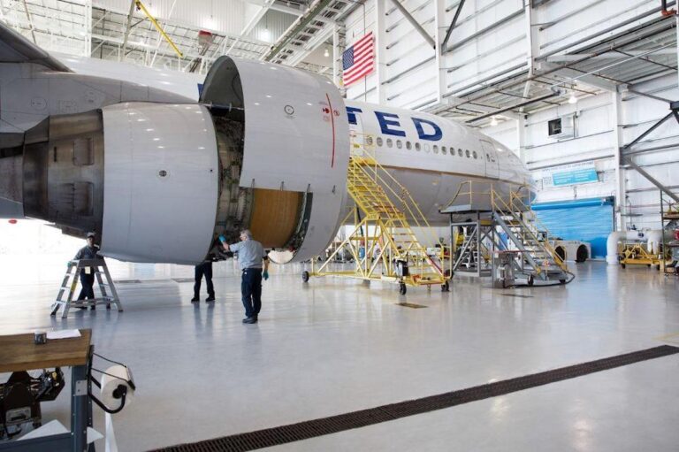 FAA Safety Audit Of United Airlines Finds "No Significant Safety Issues ...