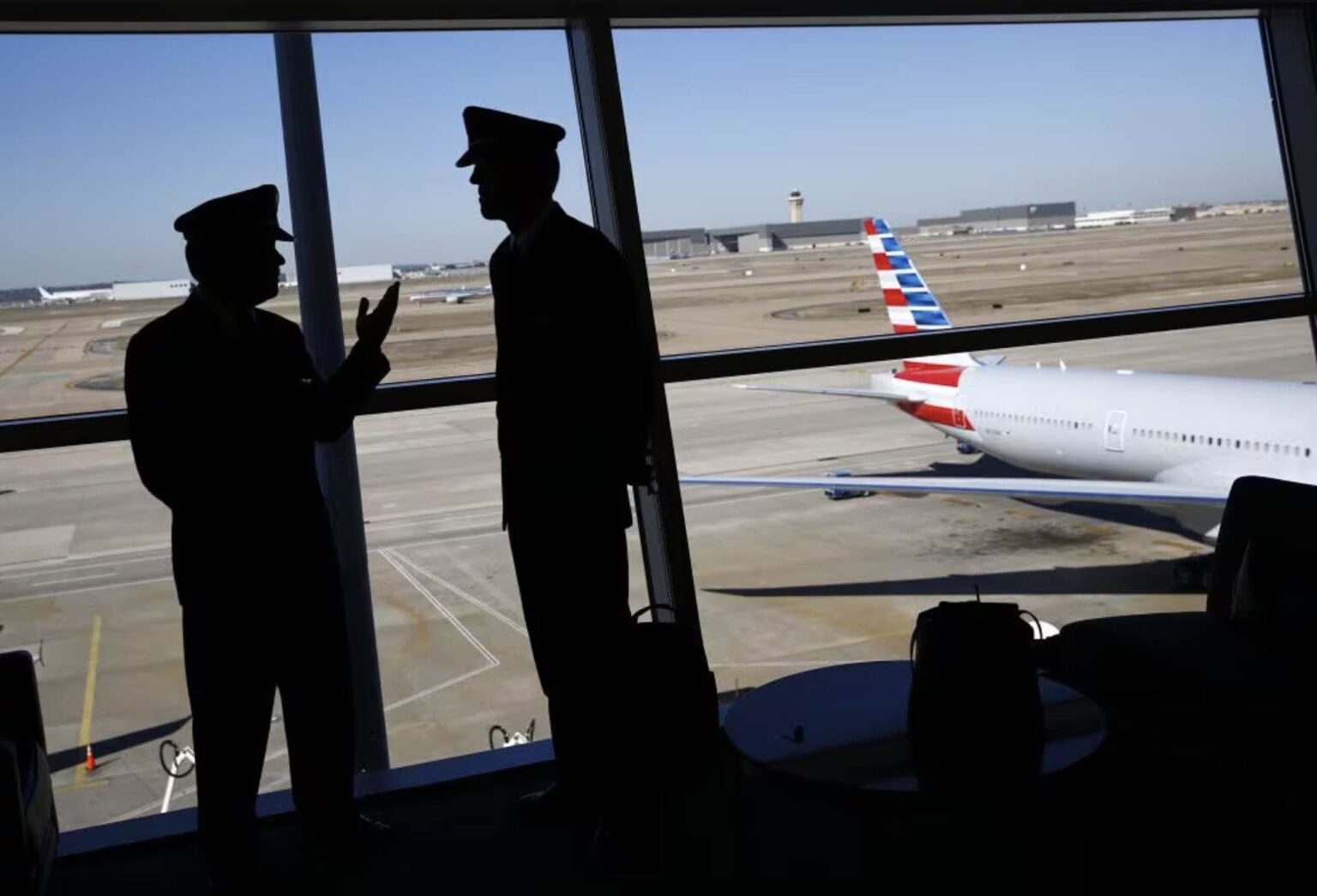 American Airlines Restricts Power Of Employees To Remove Passengers ...