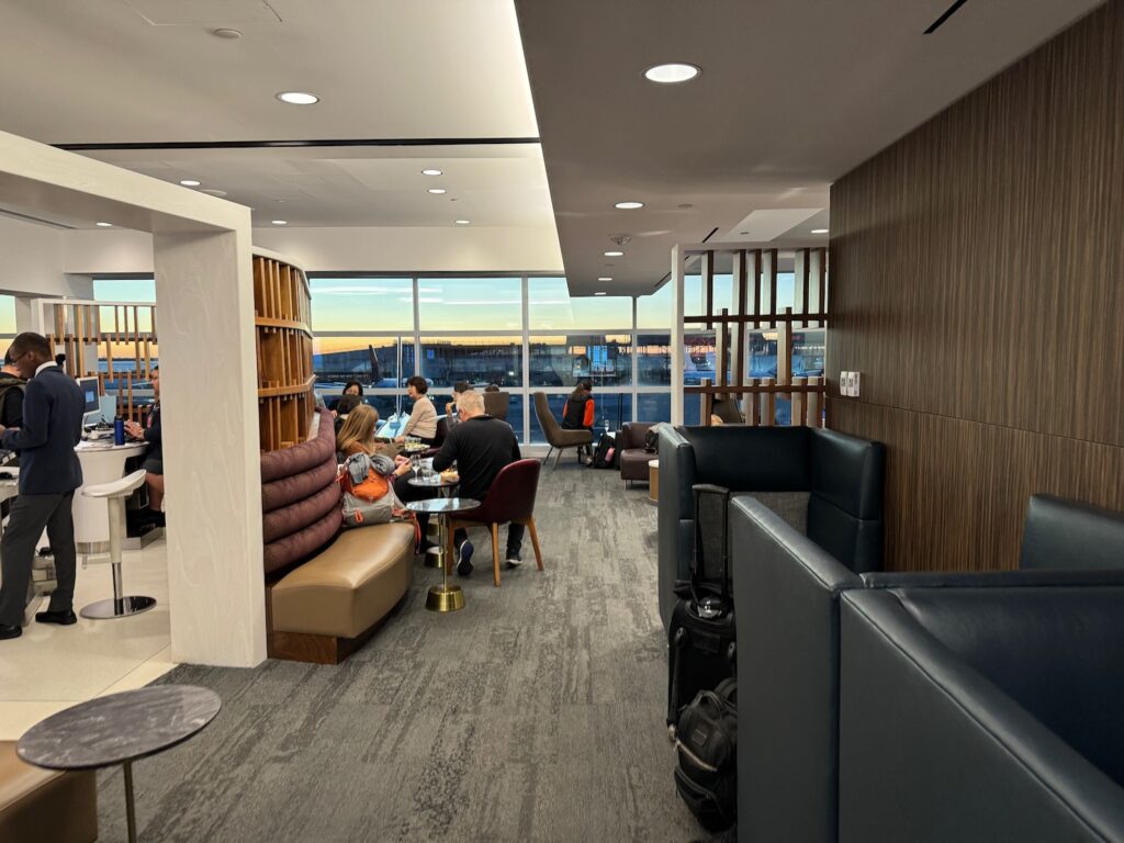 A Tale Of Two Delta Sky Clubs In JFK Terminal 4 - Live and Let's Fly