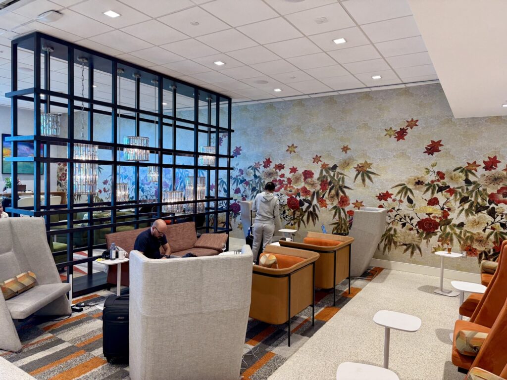 Review: Escape Lounge Fort Lauderdale (American Express) - Live and Let ...