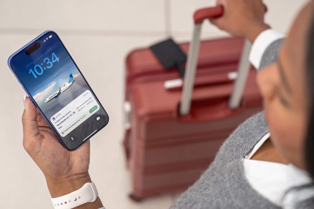 United Airlines Mobile App Now Available In Spanish - Live and Let's Fly