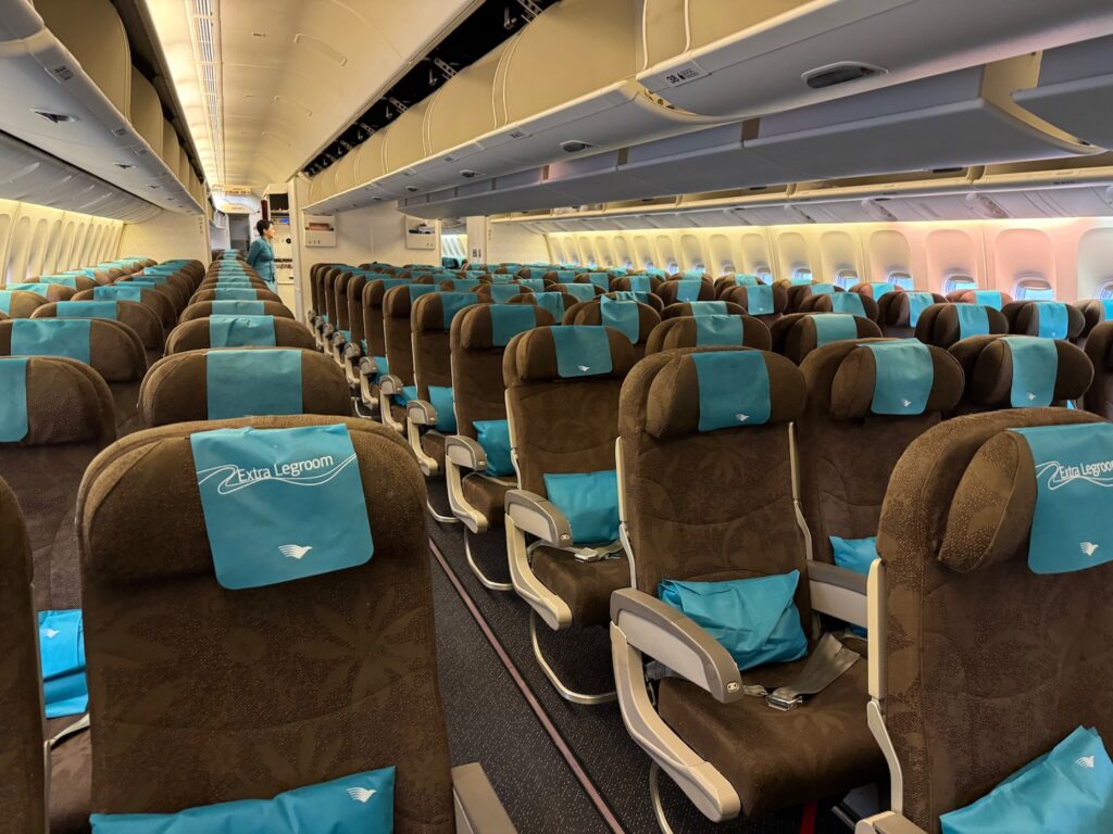 Garuda Indonesia 777-300ER Economy: A Review
