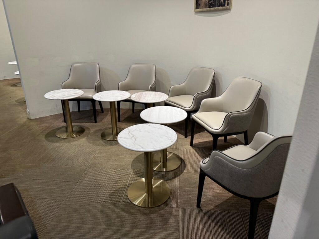 Review: No. 39 VIP Lounge Shanghai (PVG - T1) - Live and Let's Fly