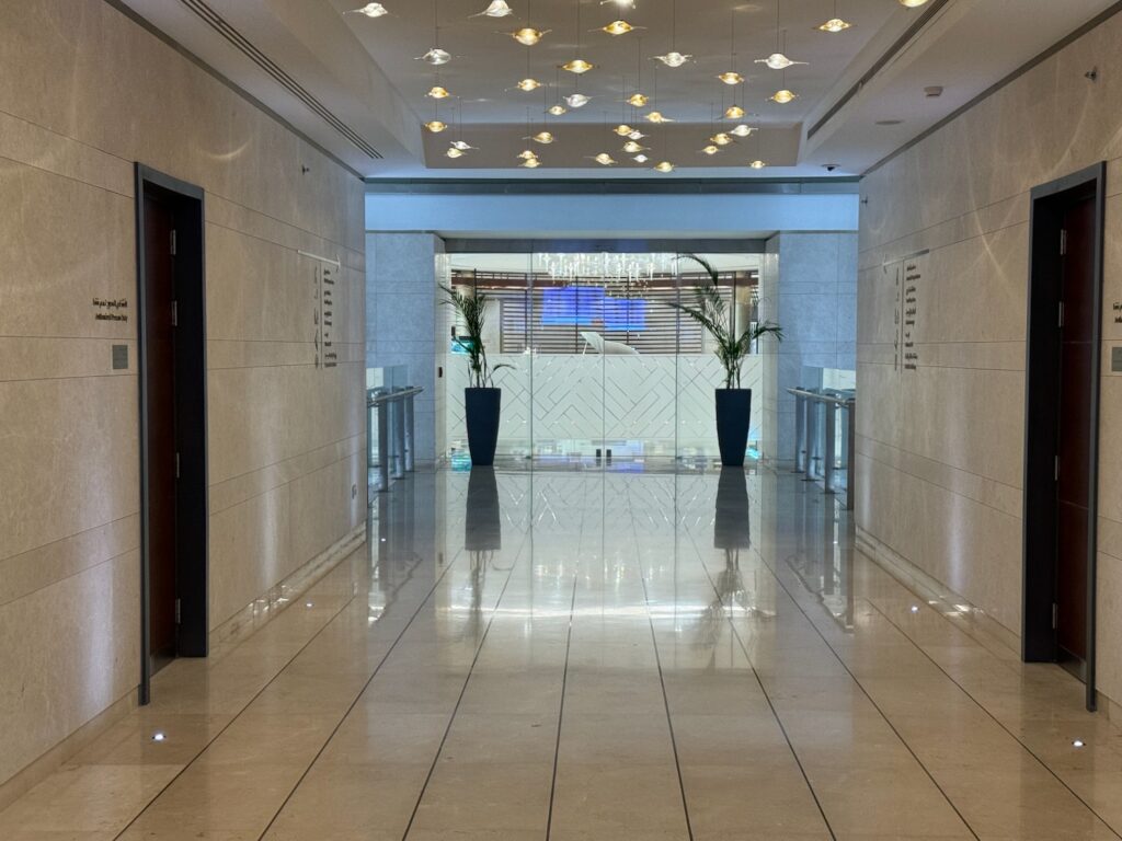 Review: Saudia AlFursan Business Lounge Jeddah (JED) [Very Impressive ...