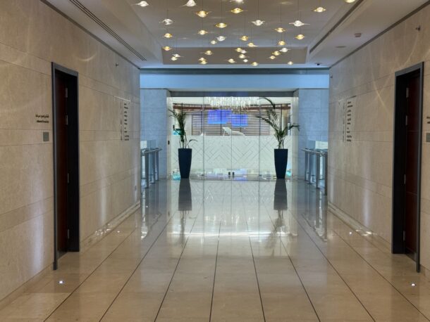Review: Saudia AlFursan Business Lounge Jeddah (JED) [Very Impressive ...