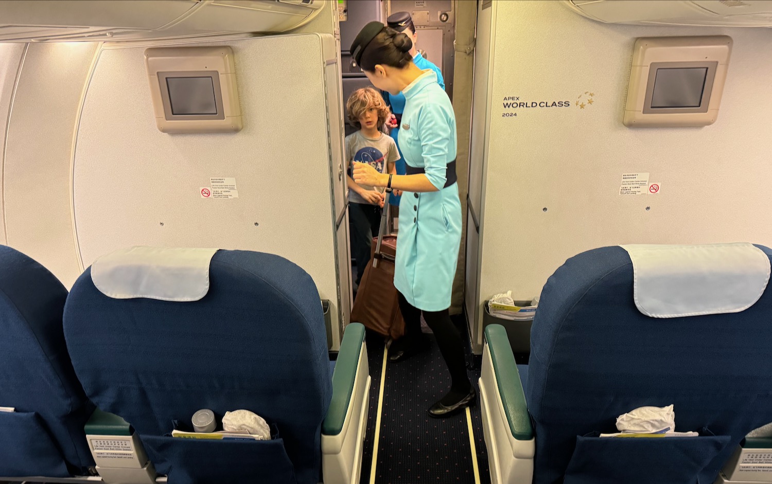 Augustine Nursed Back To Health On Xiamen Airlines 737 Business Class ...