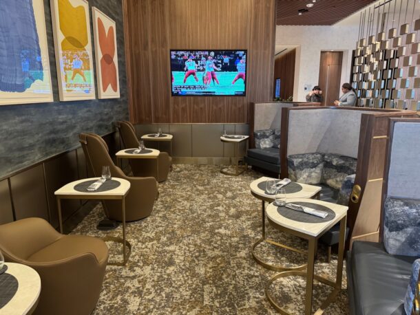 Delta One Lounge LAX Review 2025: Amenities & Experience