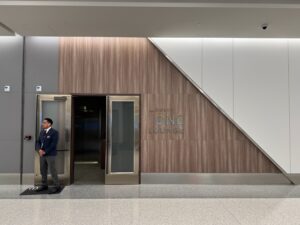 Delta One Lounge LAX Review 2025: Amenities & Experience