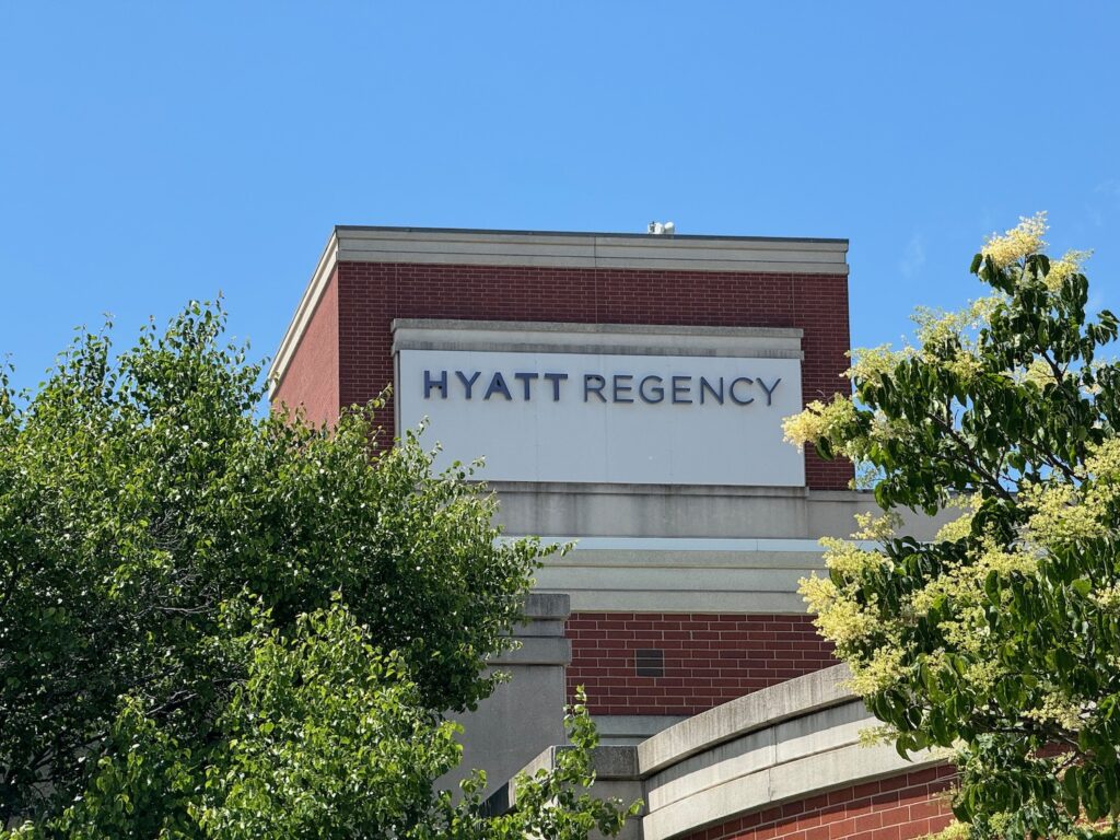 Review: Hyatt Regency Deerfield, Illinois - Live and Let's Fly