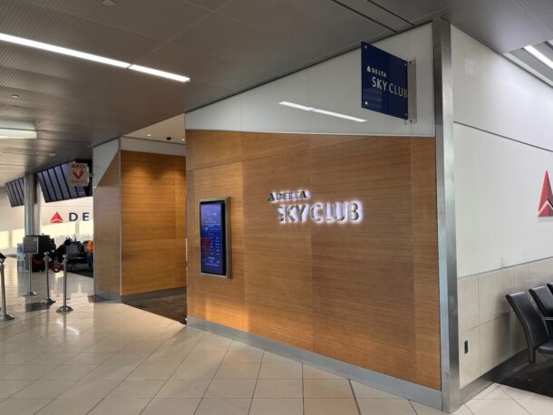 Review: Delta Sky Club Atlanta (ATL) – Concourse C - Live and Let's Fly