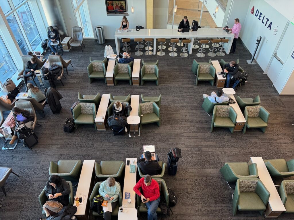 Review: Delta Sky Club Atlanta (ATL) – Concourse F - Live and Let's Fly
