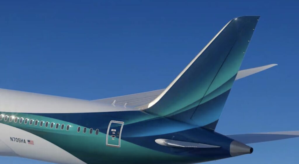 Alaska Airlines Unveils Striking New Livery For Dreamliner Fleet - Live ...