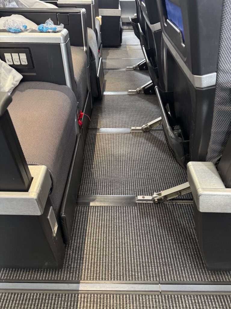 Review: SAS A350-900 Premium Economy Class - Live and Let's Fly