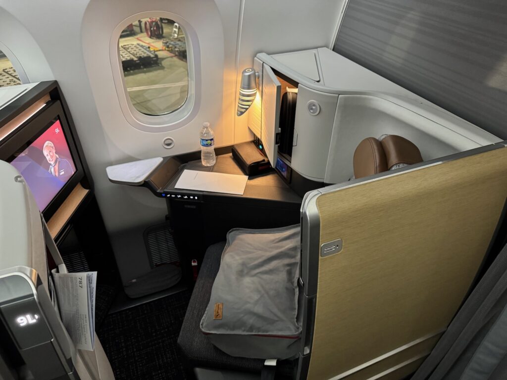 Review: American Airlines' New "78P" Business Class (Chicago - London ...