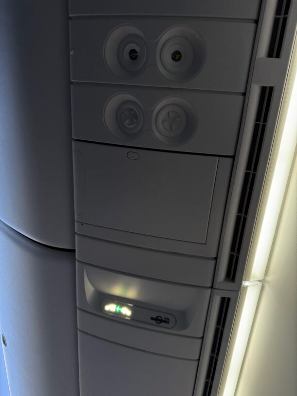 Review: American Airlines' New "78P" Business Class (Chicago - London ...