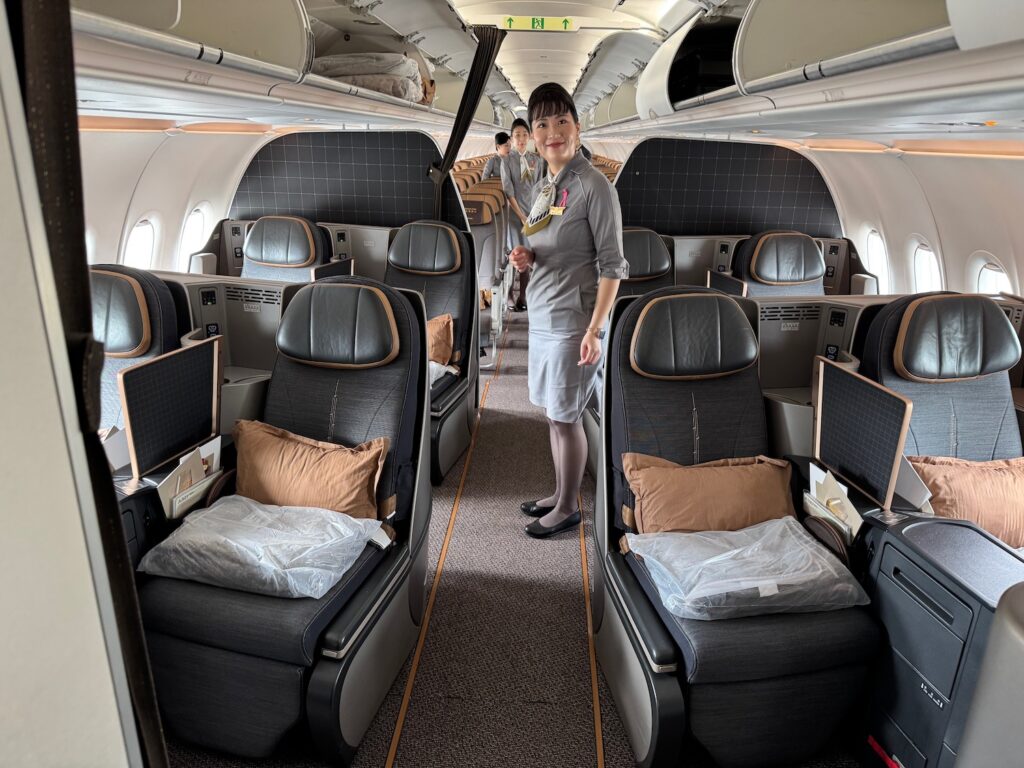 Starlux A321neo Business Class: My Luxe Journey To Bangkok - Live and ...
