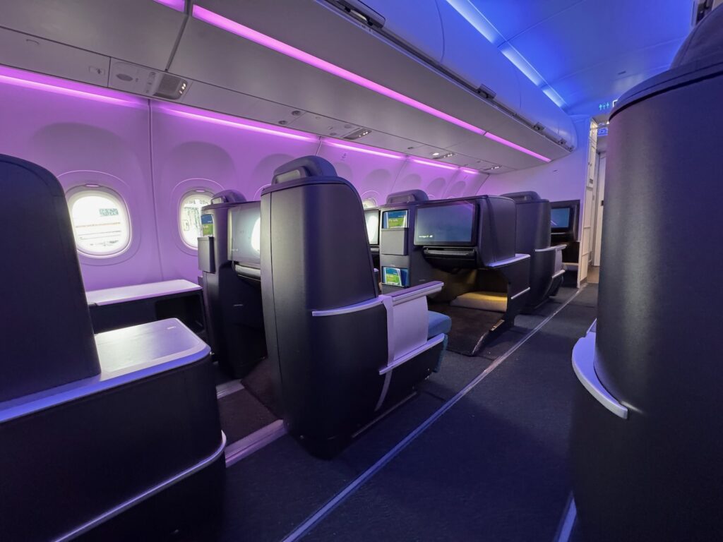 Review: Aer Lingus A321neo LR AerSpace (Lie-Flat Business Class Seat ...